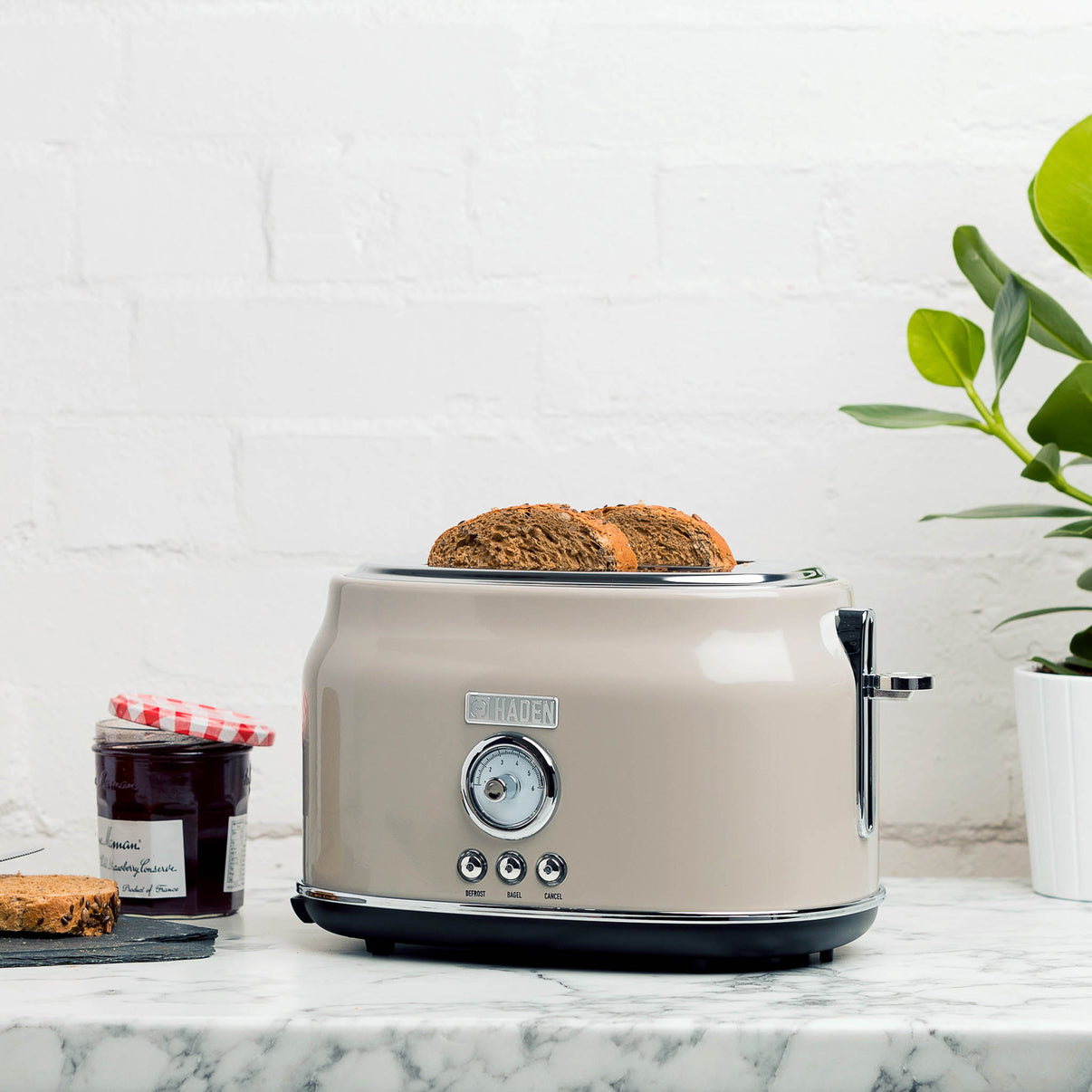 Dorset 2-Slice Toaster, Putty - 75003 – Hadenusa